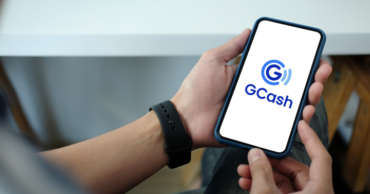 Mobile-phone-with-GCash-app-logo